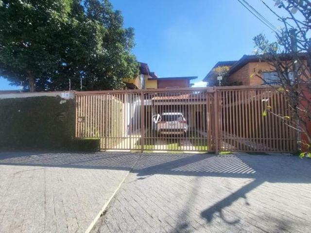 CASA À VENDA LESSA PINDAMONHANGABA/SP
