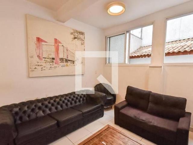 Casa à Venda Liberdade, 11 Quartos, 540 m2