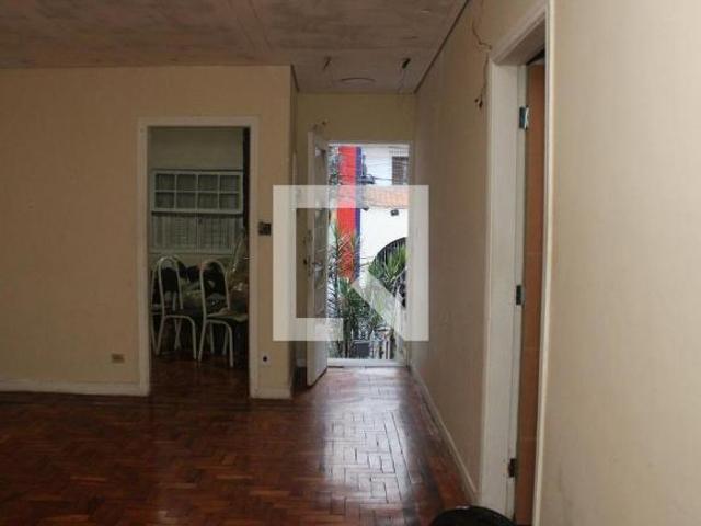 Casa à Venda Liberdade, 4 Quartos, 242 m2