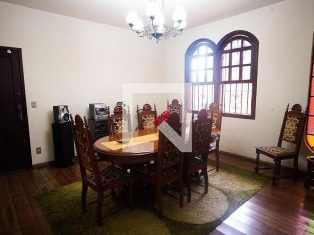 Casa à Venda Liberdade, 4 Quartos, 398 m² Belo Horizonte