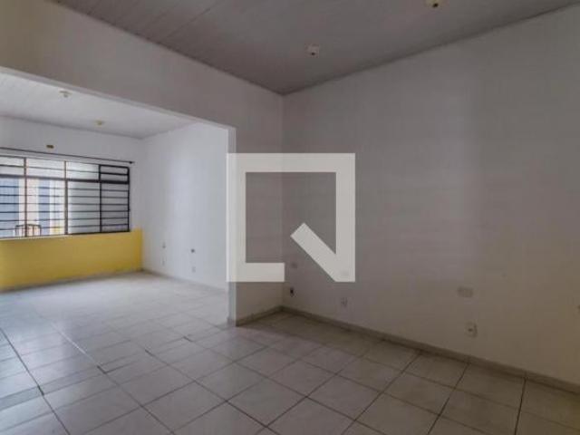 Casa à Venda Liberdade, 6 Quartos, 200 m2