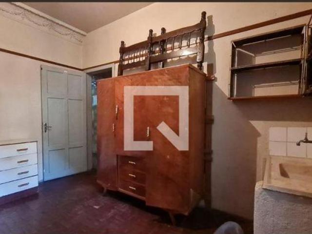 Casa à Venda Liberdade, 8 Quartos, 125 m² São Paulo