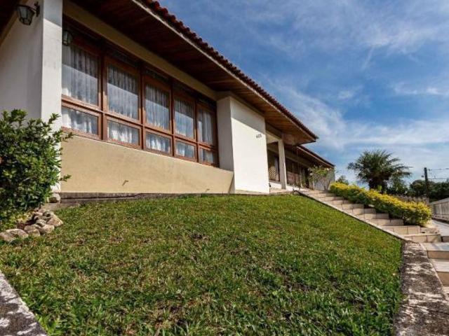 Casa a venda Lindóia, 5 dormitórios, 4 vagas de garagem