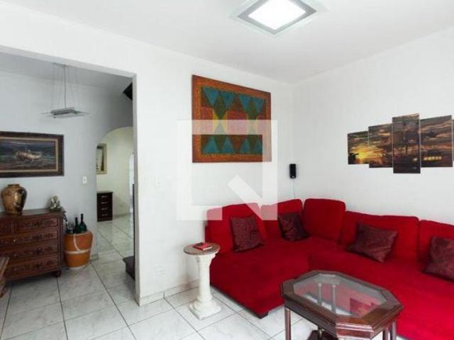 Casa à Venda Moema, 3 Quartos, 150 m² São Paulo
