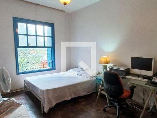 Casa à Venda Moema, 3 Quartos, 193 m2