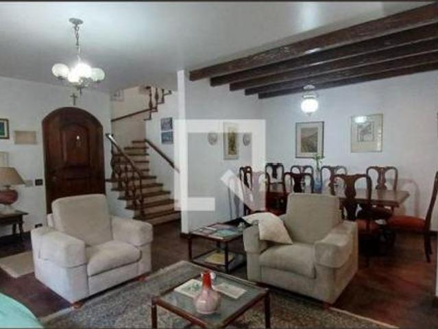 Casa à Venda Moema, 3 Quartos, 193 m² São Paulo