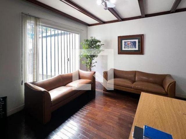 Casa à Venda Moema, 3 Quartos, 100 m2