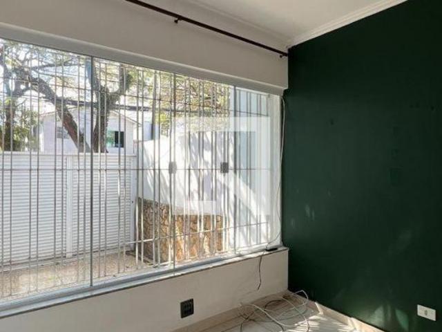 Casa à Venda Moema, 3 Quartos, 121 m2