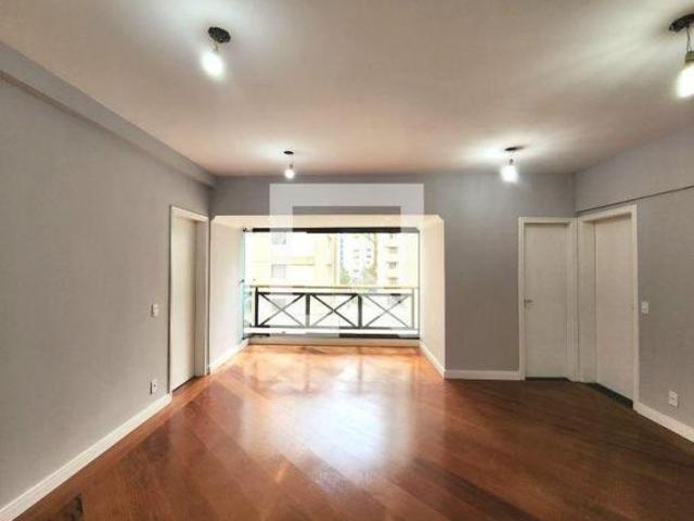 Casa à Venda Moema, 3 Quartos, 98 m² São Paulo