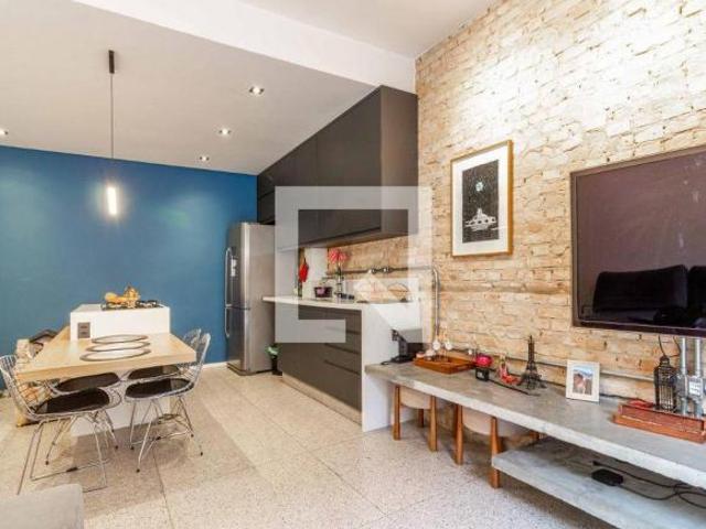 Casa à Venda Moema, 1 Quarto, 100 m2