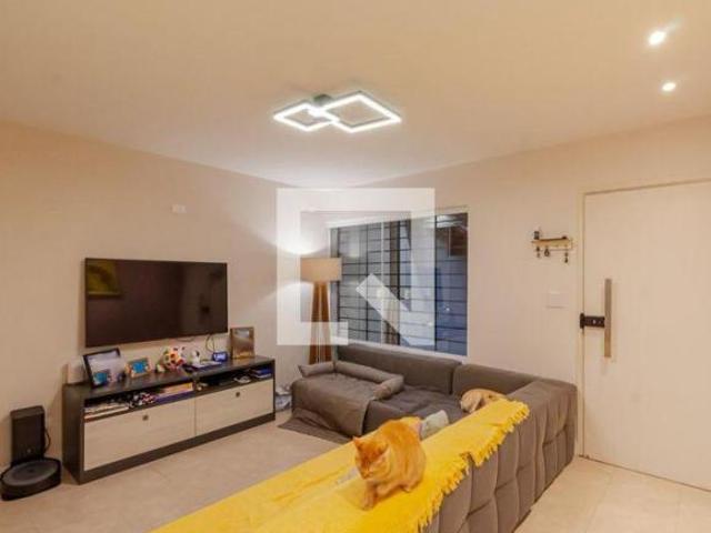 Casa à Venda Moema, 2 Quartos, 130 m² São Paulo