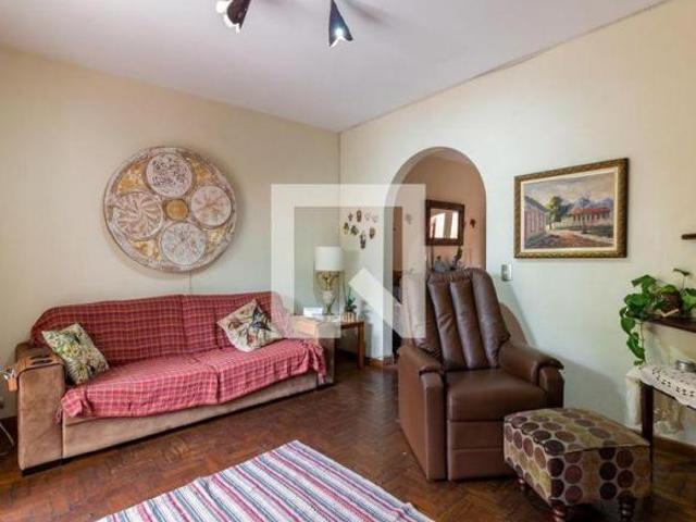 Casa à Venda Moema, 4 Quartos, 130 m2