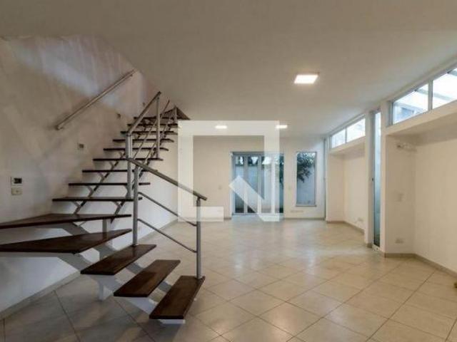Casa à Venda Moema, 4 Quartos, 258 m2