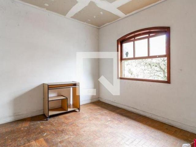 Casa à Venda Moema, 4 Quartos, 272 m2