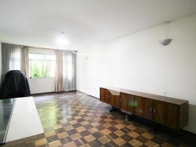 Casa à Venda Moema, 4 Quartos, 282 m2