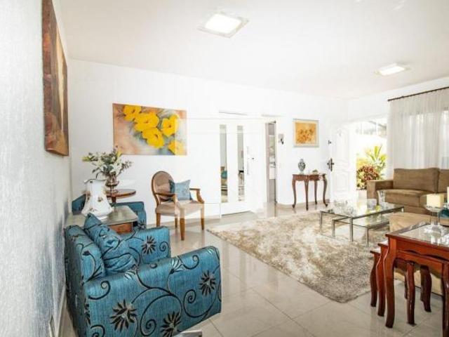 Casa à Venda Moema, 4 Quartos, 345 m2