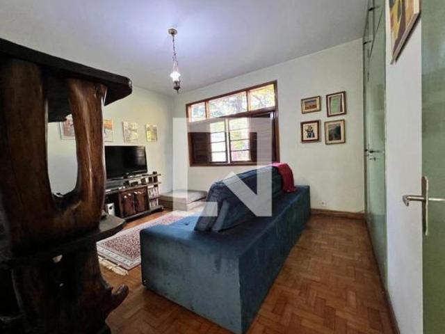 Casa à Venda Moema, 4 Quartos, 350 m² São Paulo