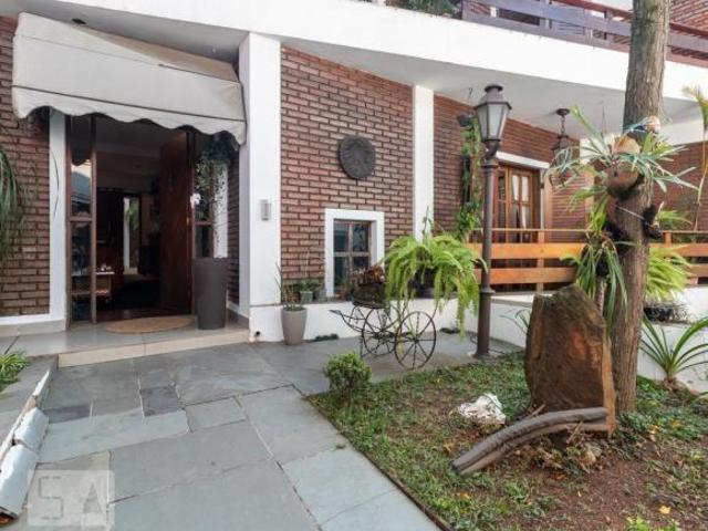 Casa à Venda Moema, 4 Quartos, 362 m² São Paulo
