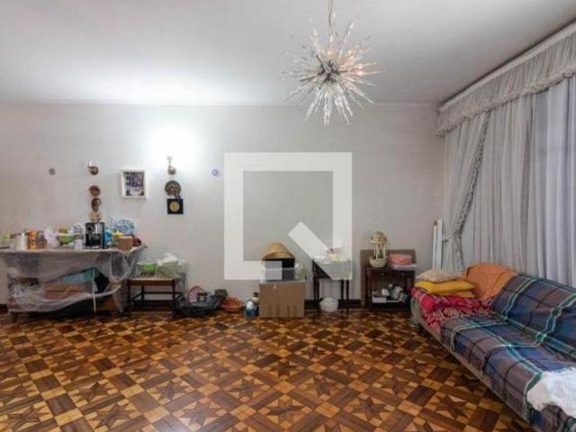Casa à Venda Moema, 4 Quartos, 500 m² São Paulo
