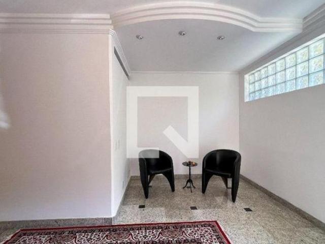 Casa à Venda Moema, 5 Quartos, 385 m² São Paulo