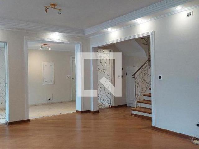Casa à Venda Moema, 5 Quartos, 517 m2