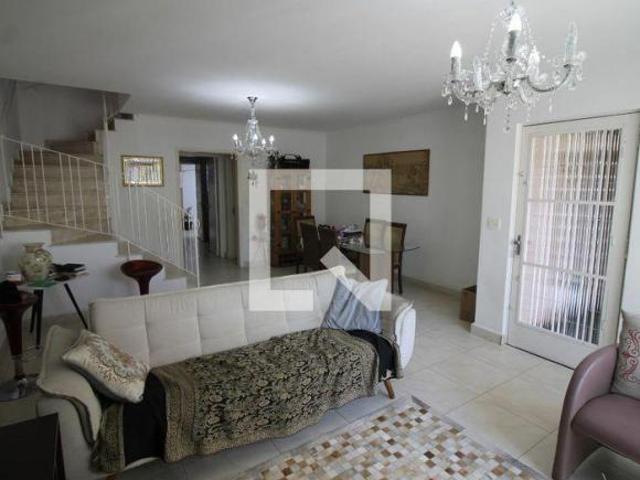 Casa à Venda Mooca, 3 Quartos, 240 m2