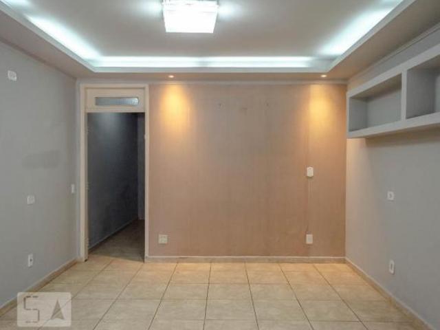 Casa à Venda Mooca, 2 Quartos, 100 m2