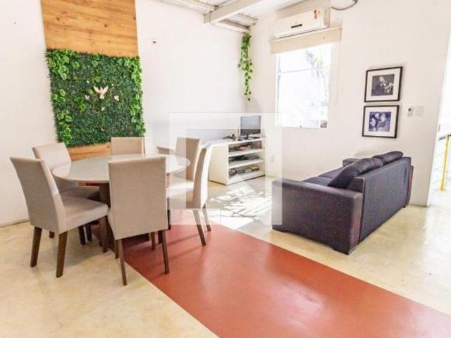 Casa à Venda Mooca, 2 Quartos, 300 m2
