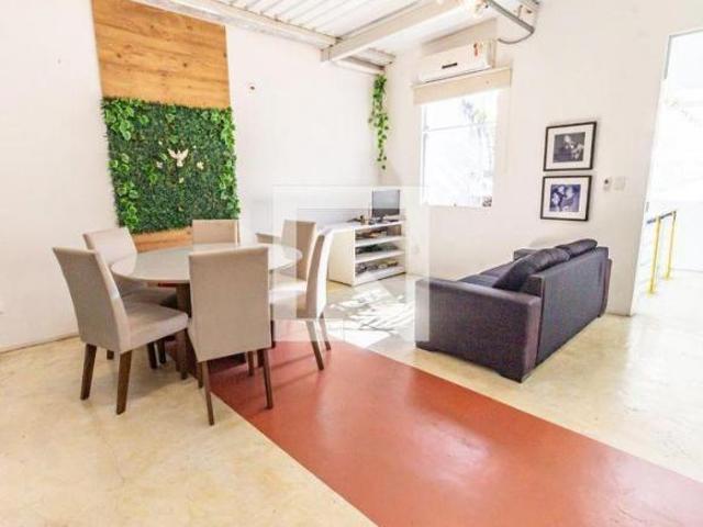 Casa à Venda Mooca, 2 Quartos, 300 m2