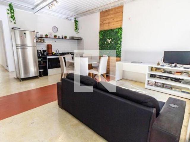 Casa à Venda Mooca, 2 Quartos, 300 m² São Paulo