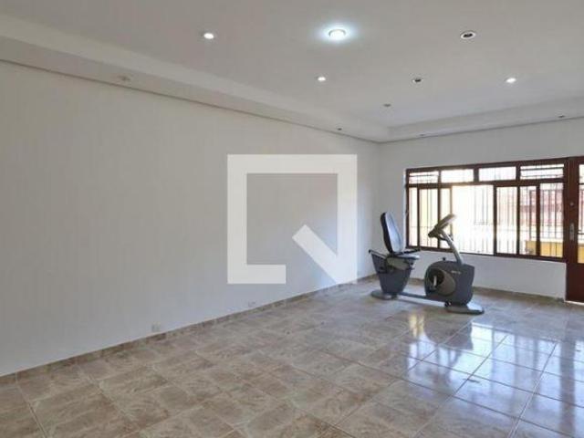 Casa à Venda Mooca, 2 Quartos, 320 m² São Paulo