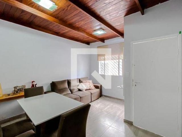 Casa à Venda Mooca, 2 Quartos, 84 m2