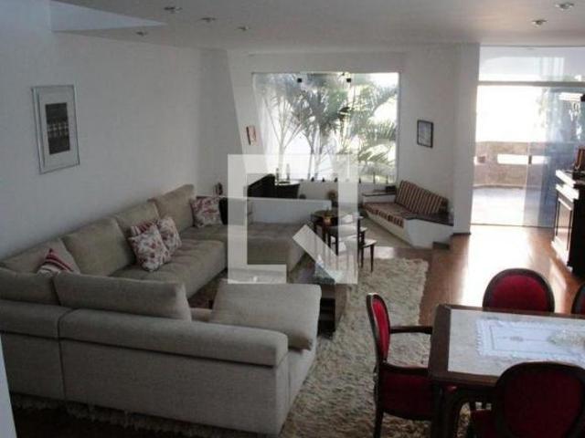 Casa à Venda Mooca, 7 Quartos, 342 m2