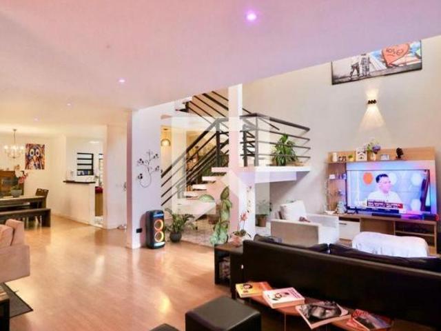 Casa à Venda Mooca, 4 Quartos, 260 m2