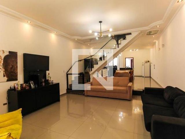 Casa à Venda Mooca, 4 Quartos, 200 m2