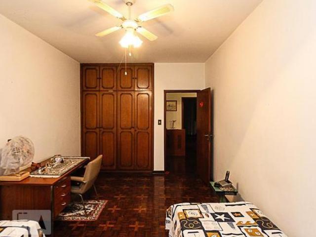 Casa à Venda Mooca, 4 Quartos, 300 m² São Paulo