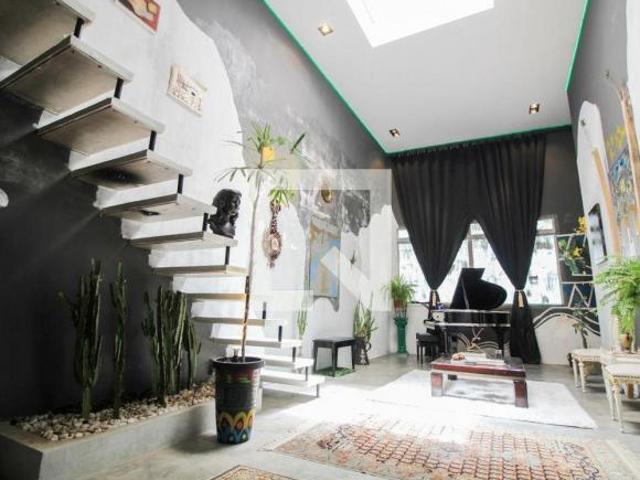Casa à Venda Mooca, 6 Quartos, 430 m2