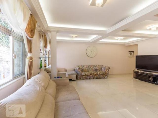 Casa à Venda Mooca, 6 Quartos, 700 m² São Paulo