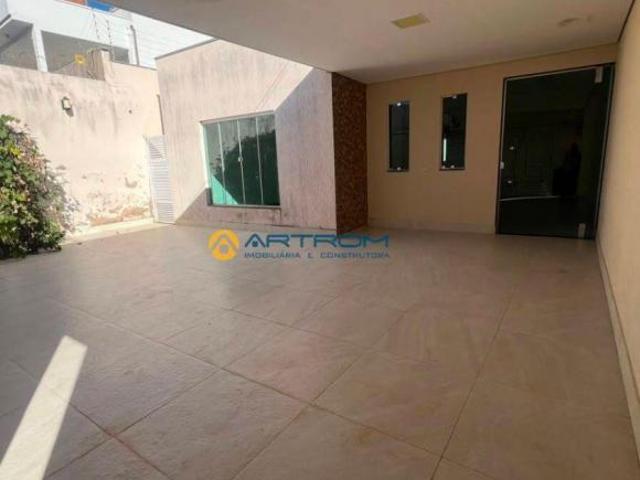 CASA Á VENDA MORADA DA SERRA SETOR DE MANSÕES 3 QUARTOS