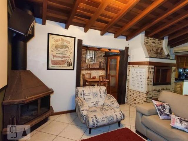 Casa à Venda Morro do Espelho, 3 Quartos, 180 m² São Leopoldo