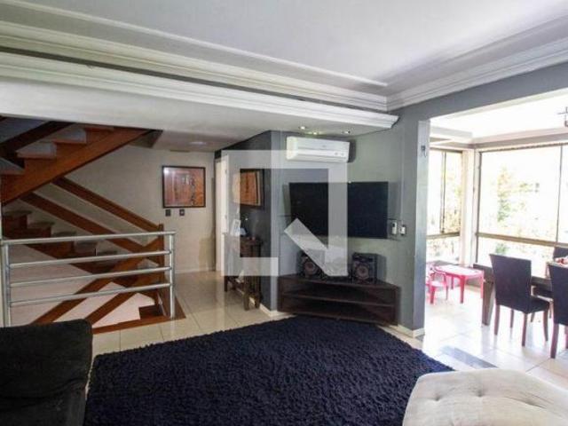 Casa à Venda Morro do Espelho, 3 Quartos, 330 m² São Leopoldo