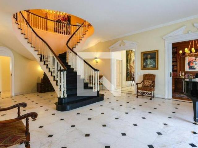 Casa à Venda Morumbi, 4 Quartos, 1050 m2