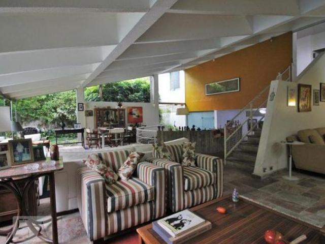 Casa à Venda Morumbi, 4 Quartos, 250 m2