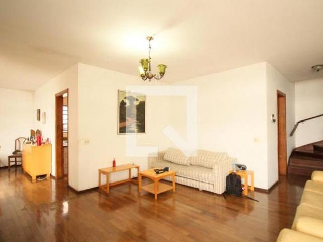 Casa à Venda Morumbi, 4 Quartos, 285 m2