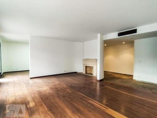 Casa à Venda Morumbi, 4 Quartos, 280 m² São Paulo