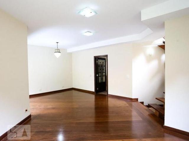 Casa à Venda Morumbi, 4 Quartos, 300 m2