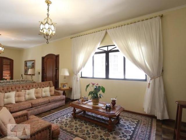 Casa à Venda Morumbi, 4 Quartos, 300 m2