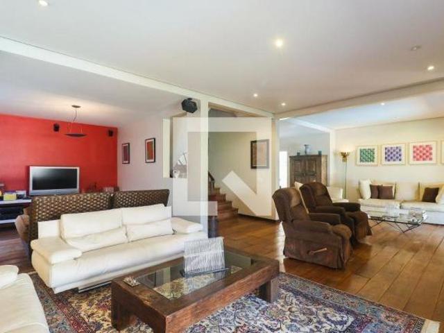 Casa à Venda Morumbi, 4 Quartos, 323 m2