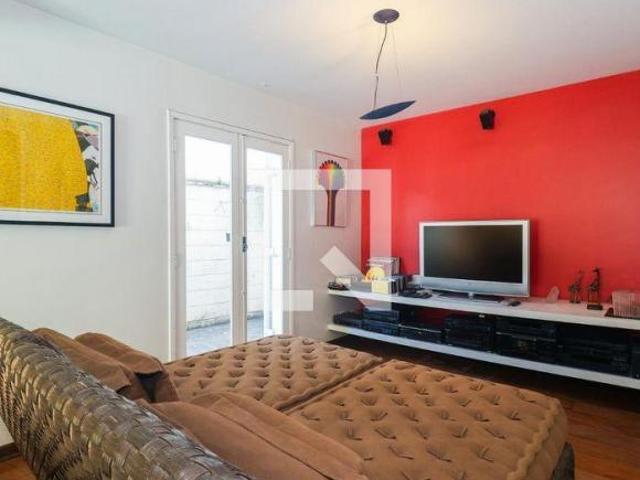 Casa à Venda Morumbi, 4 Quartos, 323 m2