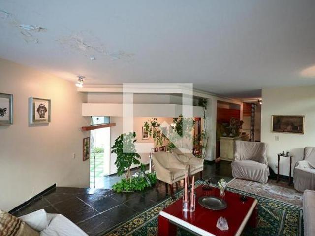 Casa à Venda Morumbi, 4 Quartos, 374 m2